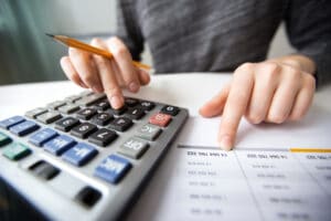 Fiche Métier d'un Comptable : quelles sont les tâches de ce poste ...