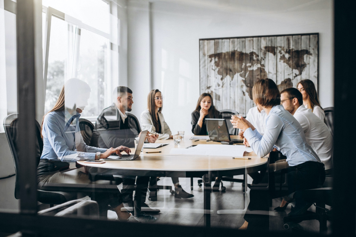 Types de contrats de travail : les différents contrats à connaître