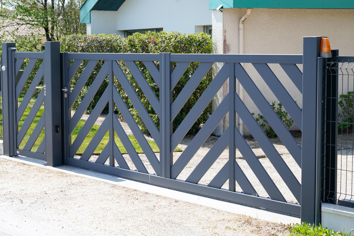 Portails Coulissants Aluminium : Bien Choisir Son Modèle